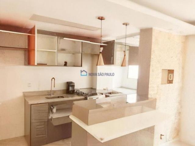 Apartamento a Venda Cambuci totalmente reformado