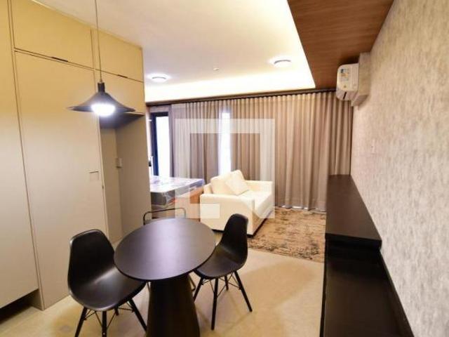 Apartamento à Venda Cambuí, 1 Quarto, 40 m2