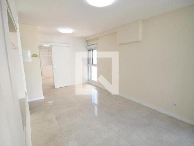 Apartamento à Venda Cambuí, 1 Quarto, 50 m² Campinas