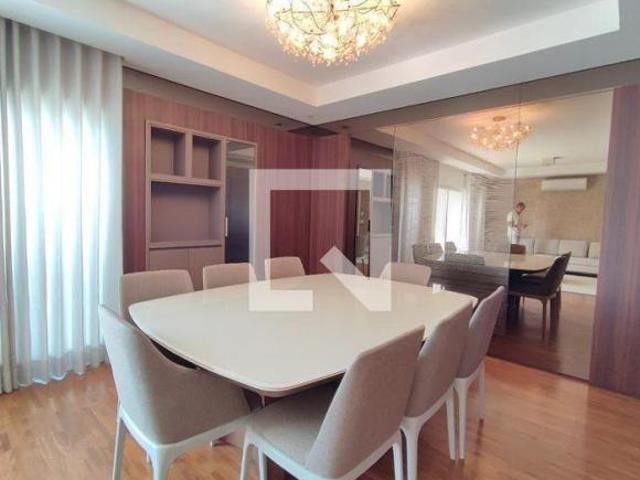 Apartamento à Venda Cambuí, 2 Quartos, 151 m2