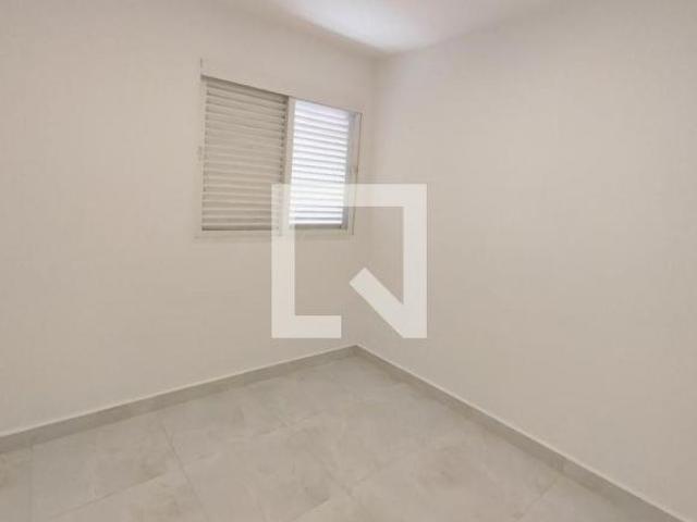 Apartamento à Venda Cambuí, 2 Quartos, 65 m2