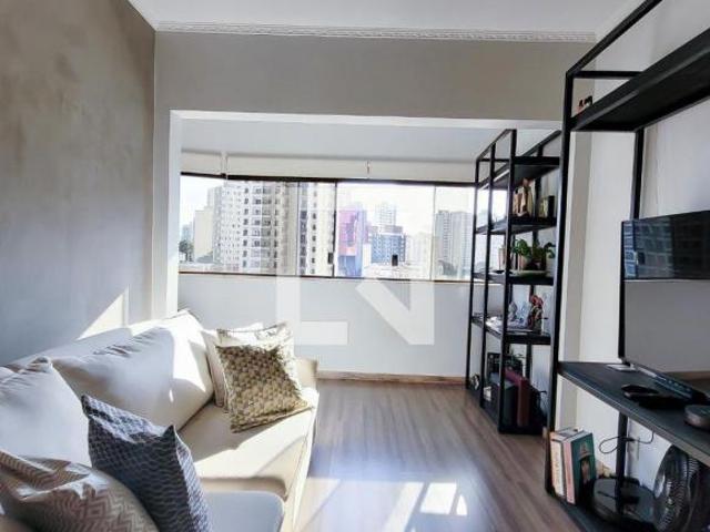 Apartamento à Venda Cambuí, 2 Quartos, 90 m2