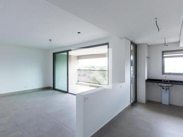 Apartamento à Venda Cambuí, 3 Quartos, 139 m2
