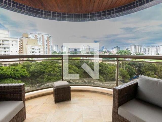 Apartamento à Venda Cambuí, 3 Quartos, 160 m2