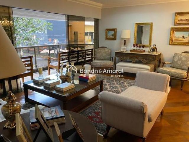 Apartamento à Venda Cambuí Campinas SP