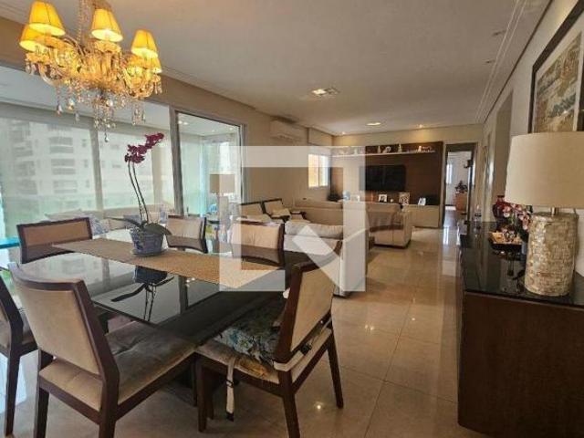 Apartamento à Venda Campo Belo, 3 Quartos, 161 m2