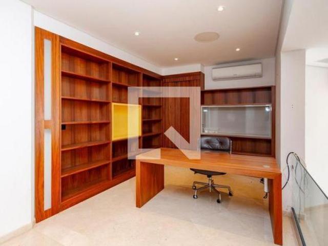 Apartamento à Venda Campo Belo, 3 Quartos, 240 m2