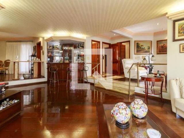 Apartamento à Venda Campo Belo, 3 Quartos, 233 m2