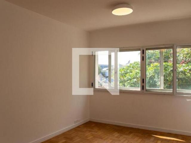 Apartamento à Venda Campo Belo, 3 Quartos, 95 m2