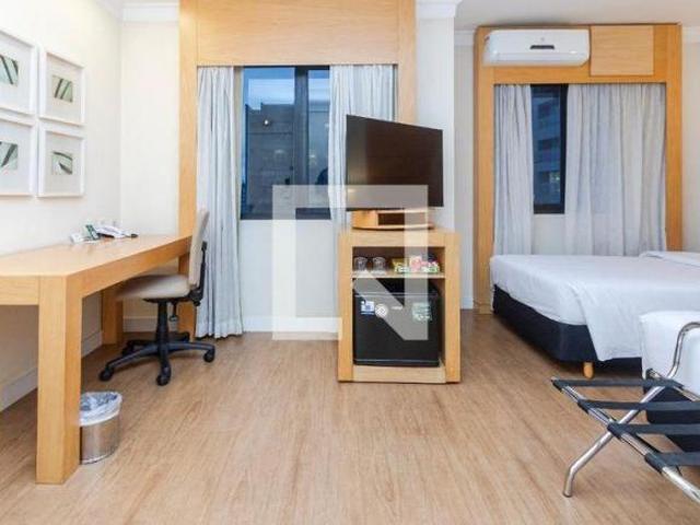 Apartamento à Venda Campo Belo, 1 Quarto, 25 m² São Paulo