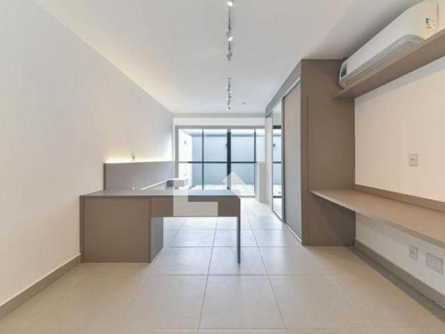 Apartamento à Venda Campo Belo, 1 Quarto, 29 m² São Paulo