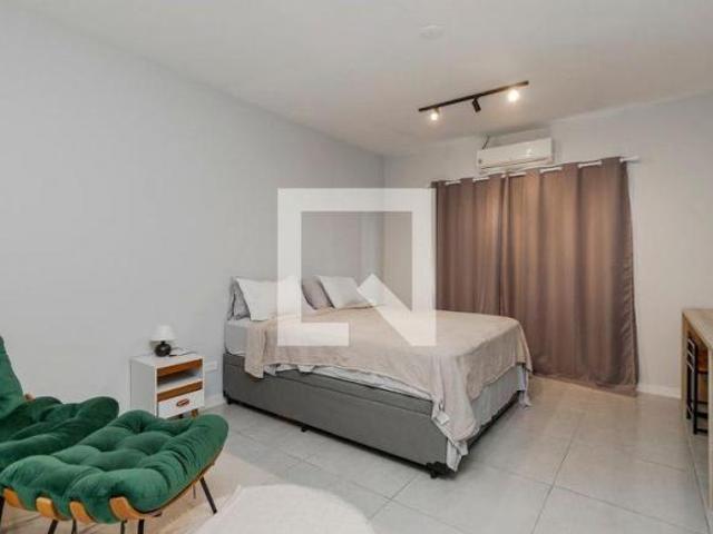 Apartamento à Venda Campo Belo, 1 Quarto, 30 m² São Paulo