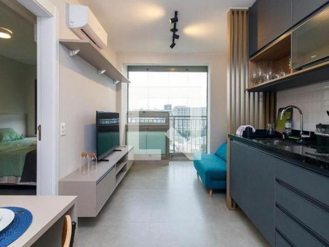 Apartamento à Venda Campo Belo, 1 Quarto, 32 m2