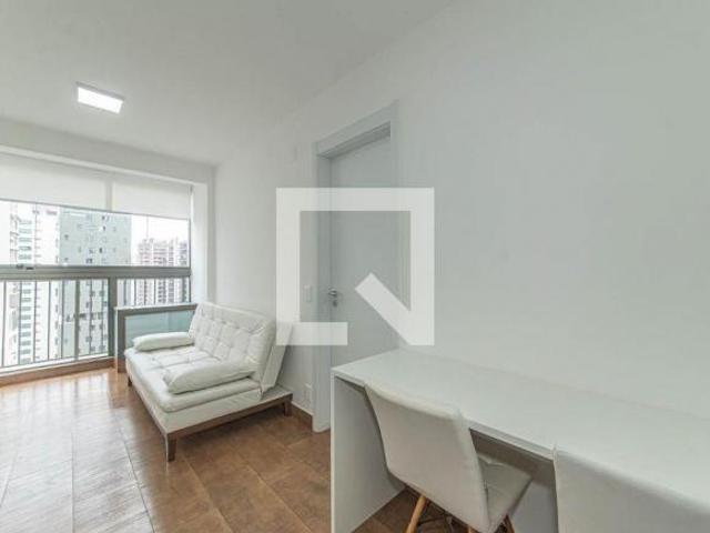 Apartamento à Venda Campo Belo, 1 Quarto, 32 m2