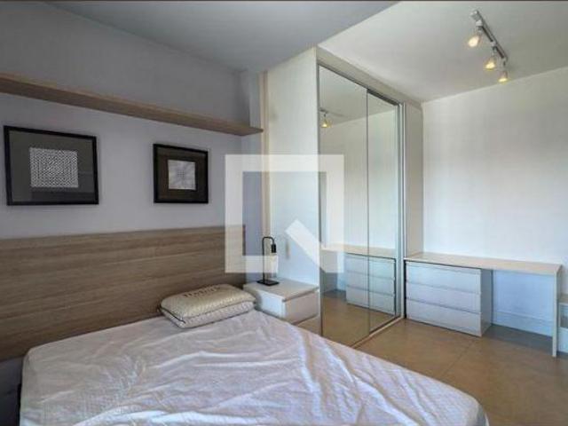 Apartamento à Venda Campo Belo, 1 Quarto, 38 m² São Paulo