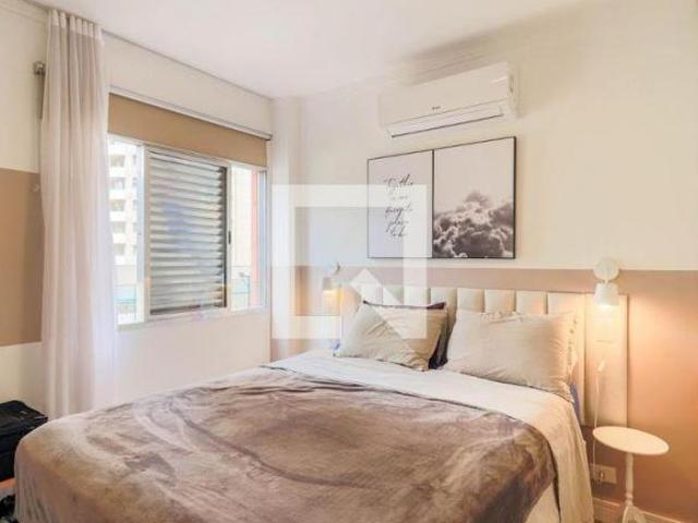 Apartamento à Venda Campo Belo, 1 Quarto, 42 m2