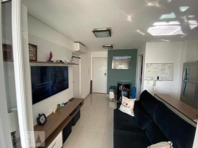 Apartamento à Venda Campo Belo, 1 Quarto, 43 m2