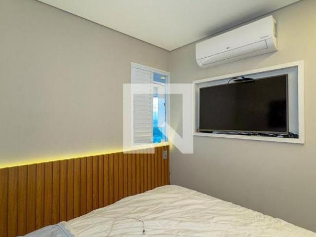 Apartamento à Venda Campo Belo, 1 Quarto, 43 m2