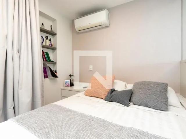 Apartamento à Venda Campo Belo, 1 Quarto, 49 m2