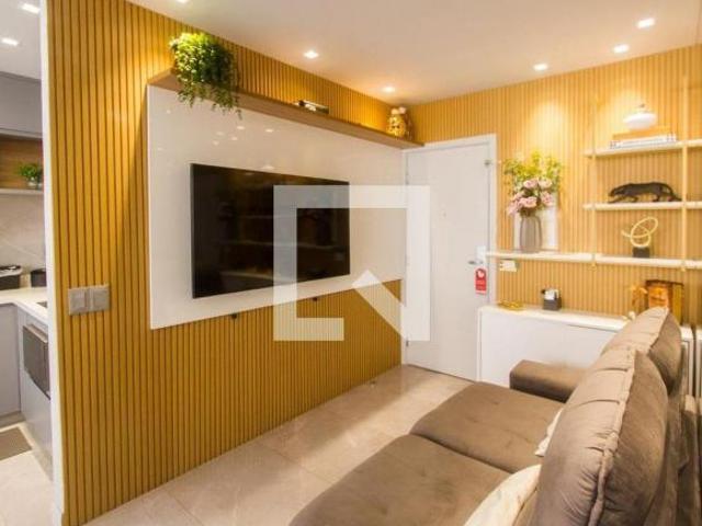 Apartamento à Venda Campo Belo, 2 Quartos, 48 m2
