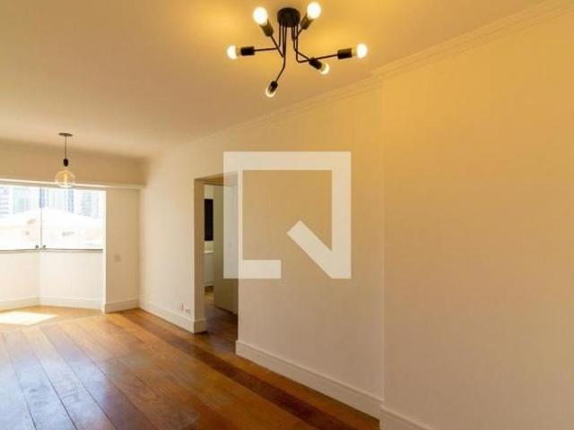 Apartamento à Venda Campo Belo, 2 Quartos, 65 m2