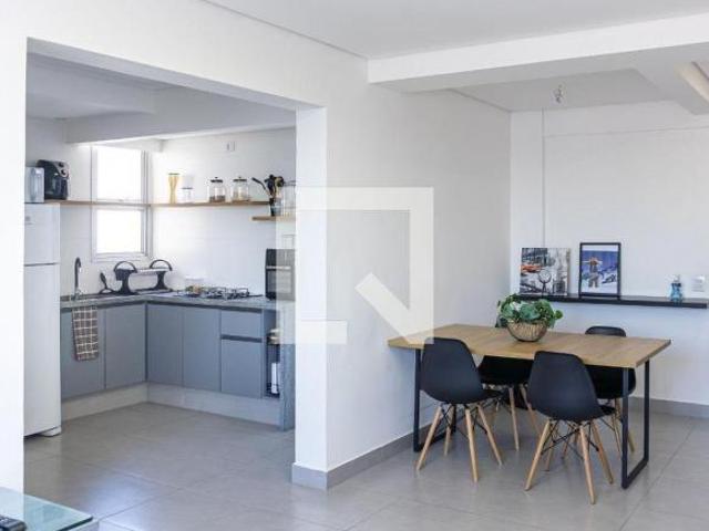 Apartamento à Venda Campo Belo, 2 Quartos, 65 m2
