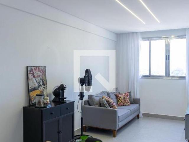 Apartamento à Venda Campo Belo, 2 Quartos, 65 m2