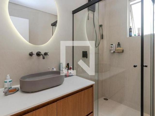 Apartamento à Venda Campo Belo, 2 Quartos, 75 m2