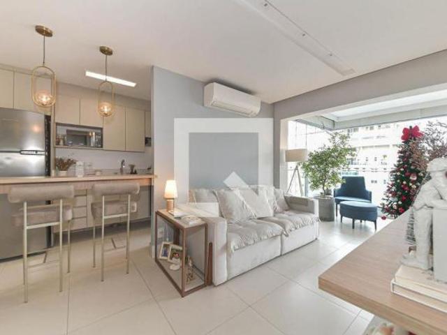 Apartamento à Venda Campo Belo, 2 Quartos, 70 m2