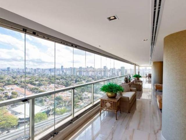 Apartamento à venda Campo Belo São Paulo