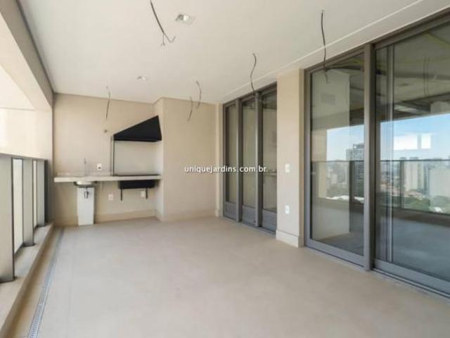 Apartamento à venda Campo Belo São Paulo