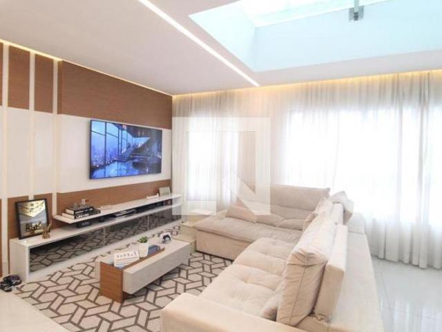 Apartamento à Venda Campo Grande, 1 Quarto, 140 m2