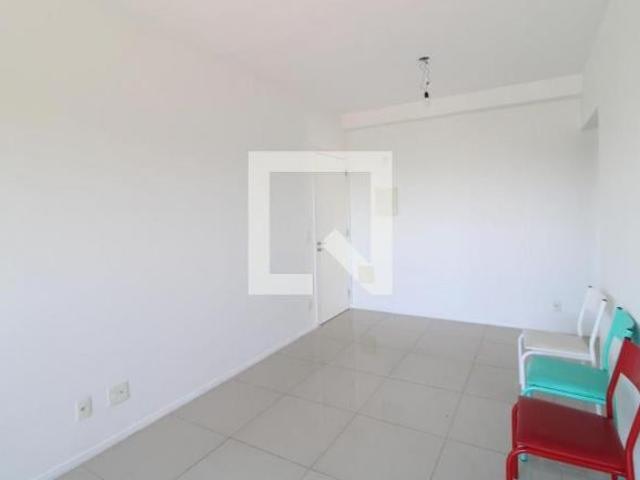 Apartamento à Venda Campo Grande, 2 Quartos, 75 m2