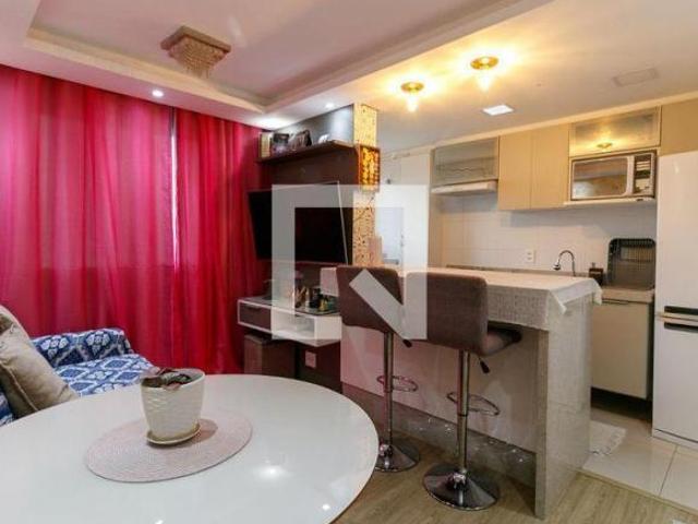Apartamento à Venda Cangaíba, 2 Quartos, 40 m2