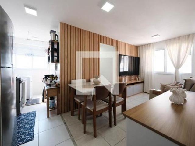 Apartamento à Venda Cangaíba, 2 Quartos, 40 m2