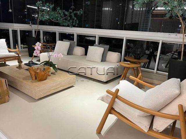 Apartamento à venda Casa Batllo Gleba Palhano, Londrina