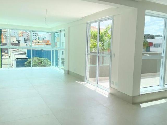 Apartamento à Venda Castelo, 4 Quartos, 315 m2