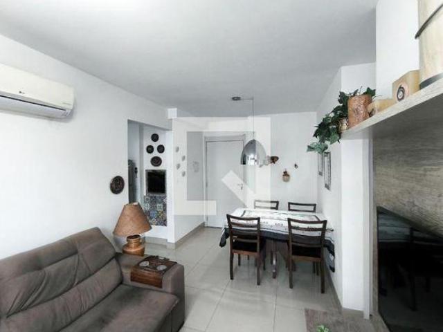 Apartamento à Venda Cavalhada, 2 Quartos, 1 m² Porto Alegre