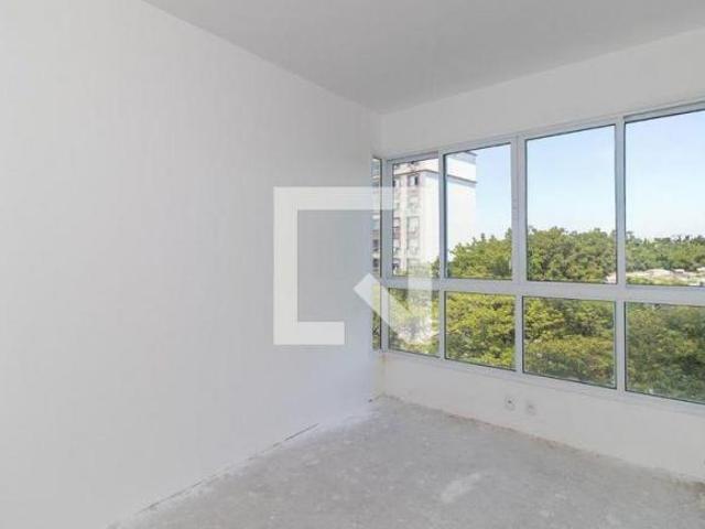 Apartamento à Venda Cavalhada, 2 Quartos, 42 m² Porto Alegre