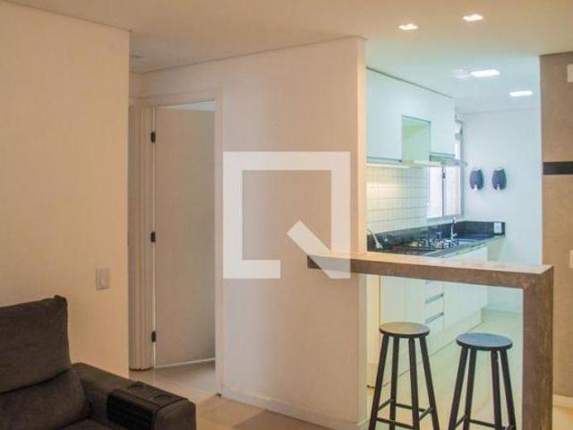 Apartamento à Venda Cavalhada, 2 Quartos, 44 m² Porto Alegre