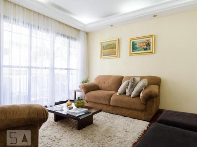 Apartamento à Venda Centro, 4 Quartos, 140 m2