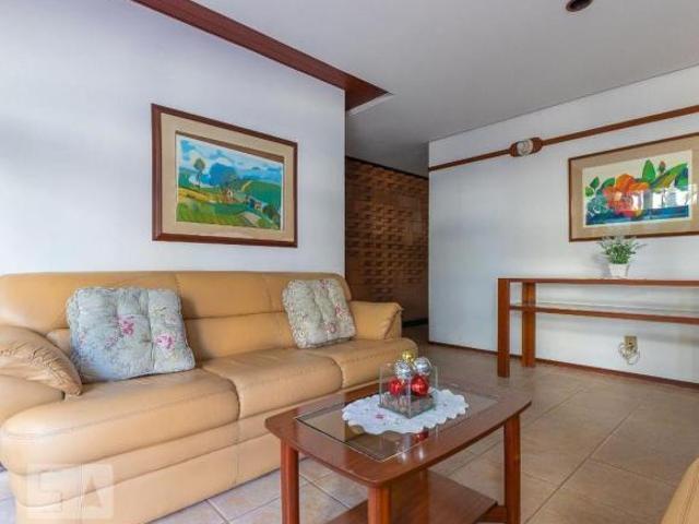 Apartamento à Venda Centro, 1 Quarto, 40 m2
