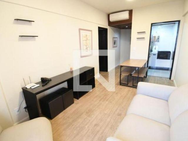 Apartamento à Venda Centro, 1 Quarto, 40 m2
