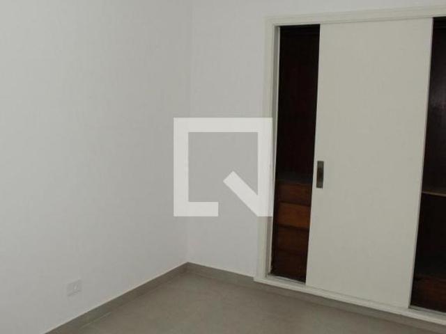 Apartamento à Venda Centro, 1 Quarto, 40 m2
