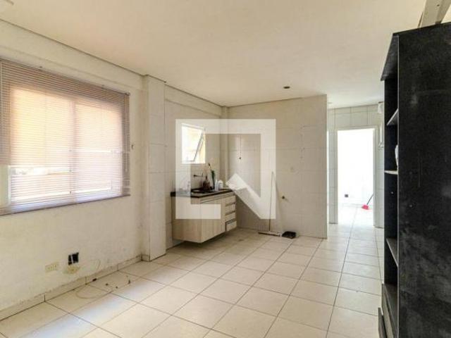Apartamento à Venda Centro, 1 Quarto, 44 m2