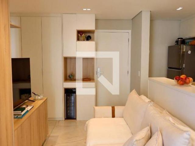 Apartamento à Venda Centro, 1 Quarto, 44 m2
