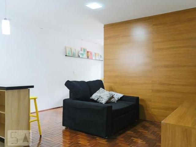 Apartamento à Venda Centro, 1 Quarto, 45 m2