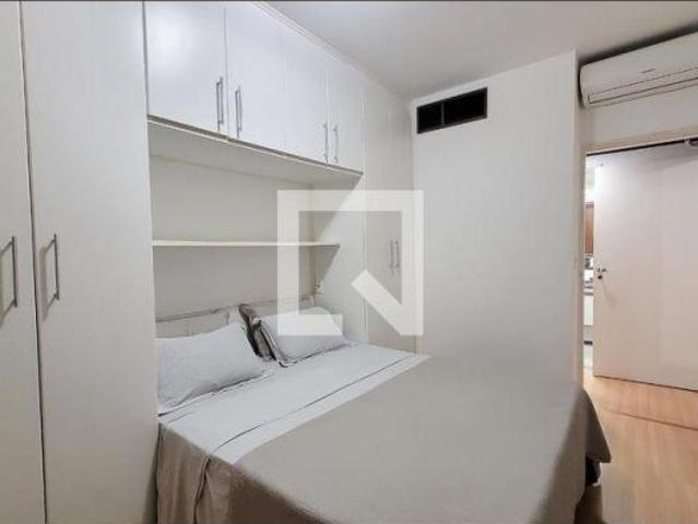Apartamento à Venda Centro, 1 Quarto, 48 m2
