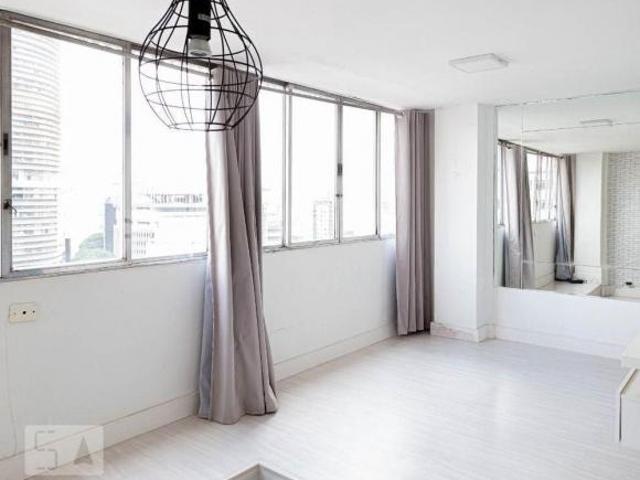 Apartamento à Venda Centro, 1 Quarto, 50 m2