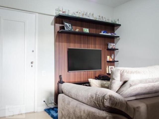 Apartamento à Venda Centro, 1 Quarto, 62 m2